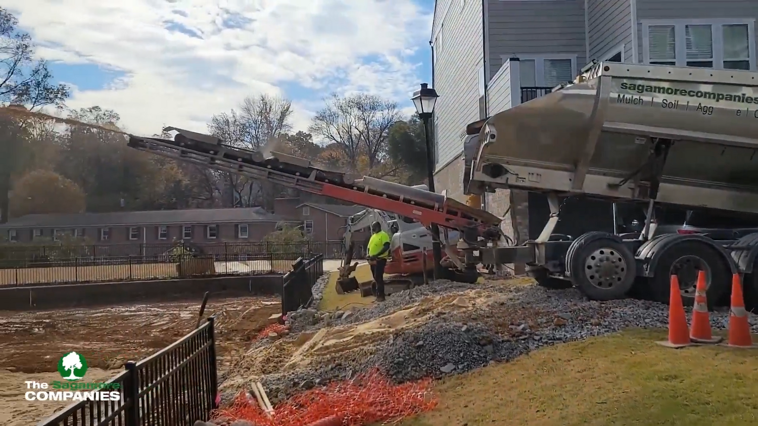 Slinger Trucks – Sagamore Companies
